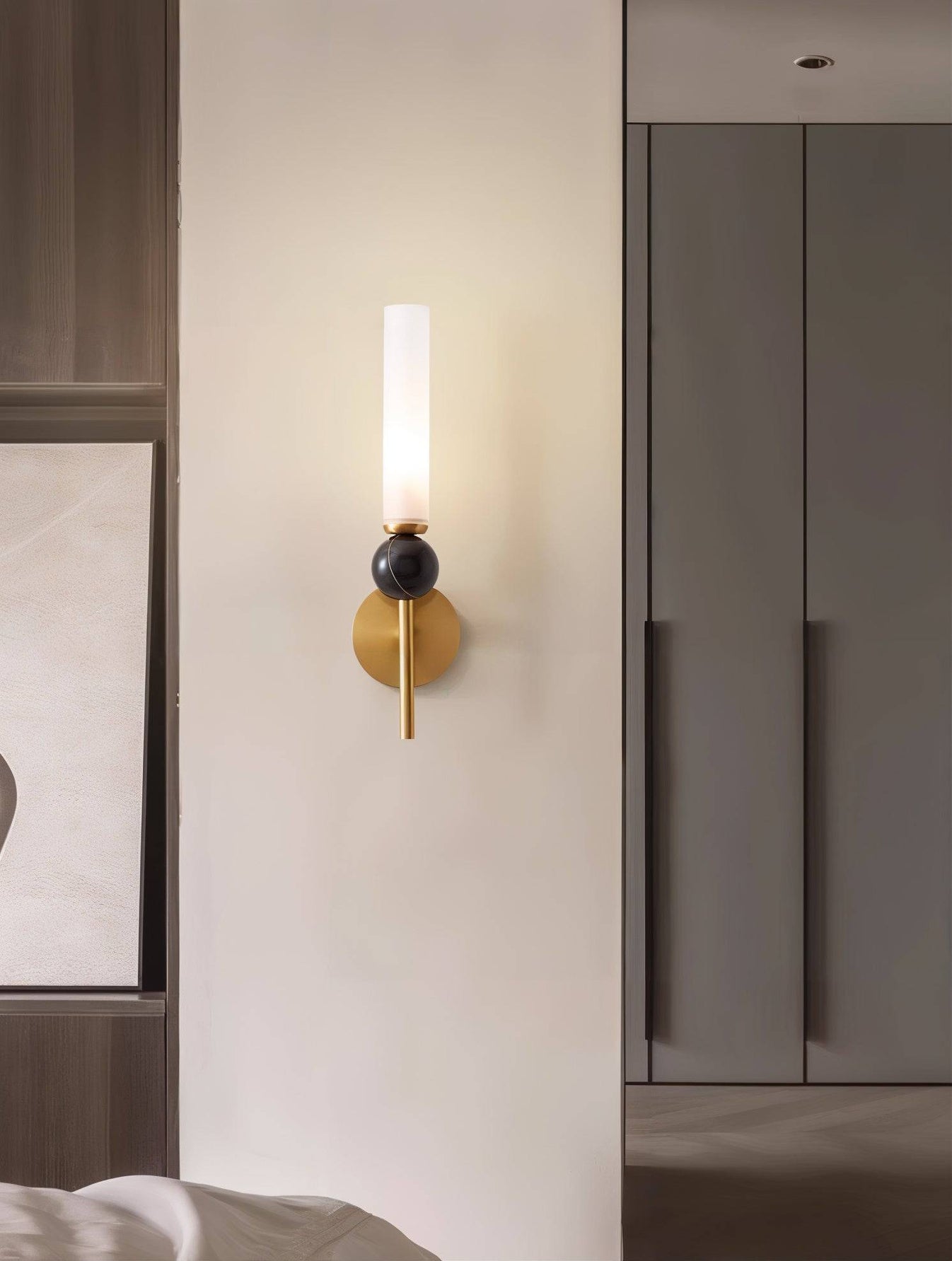 Minimalist Modern Marble Wall Light | ModefinityMinimalist Modern ...