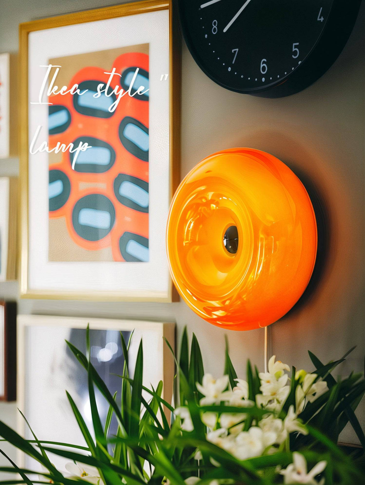 Retro Glow Desk Lamp - A Modern Twist on Vintage Design | ModefinityRetro Glow Desk Lamp - A ...