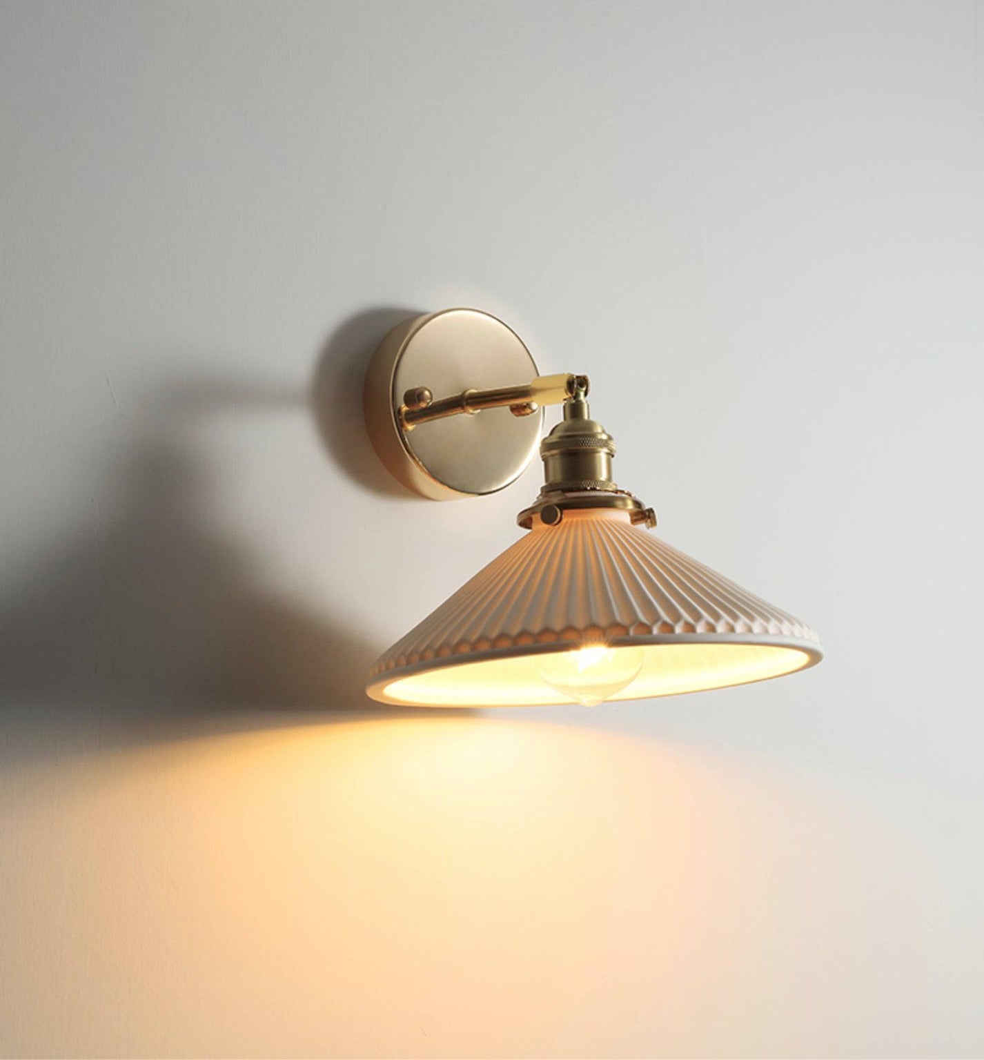 White Ceramic Wall Light - 224ST | ModefinityWhite Ceramic Wall Light ...